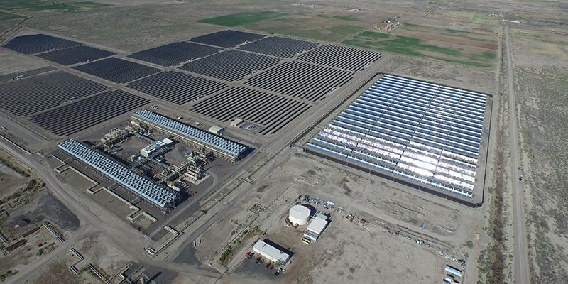 Photos of the Day: World's First Triple Hybrid Renewable Power Plant ...