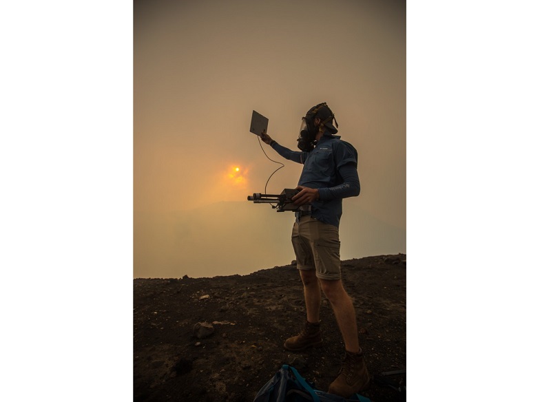 Photos of the Day: The Connected Volcano - Electrical Engineering News ...