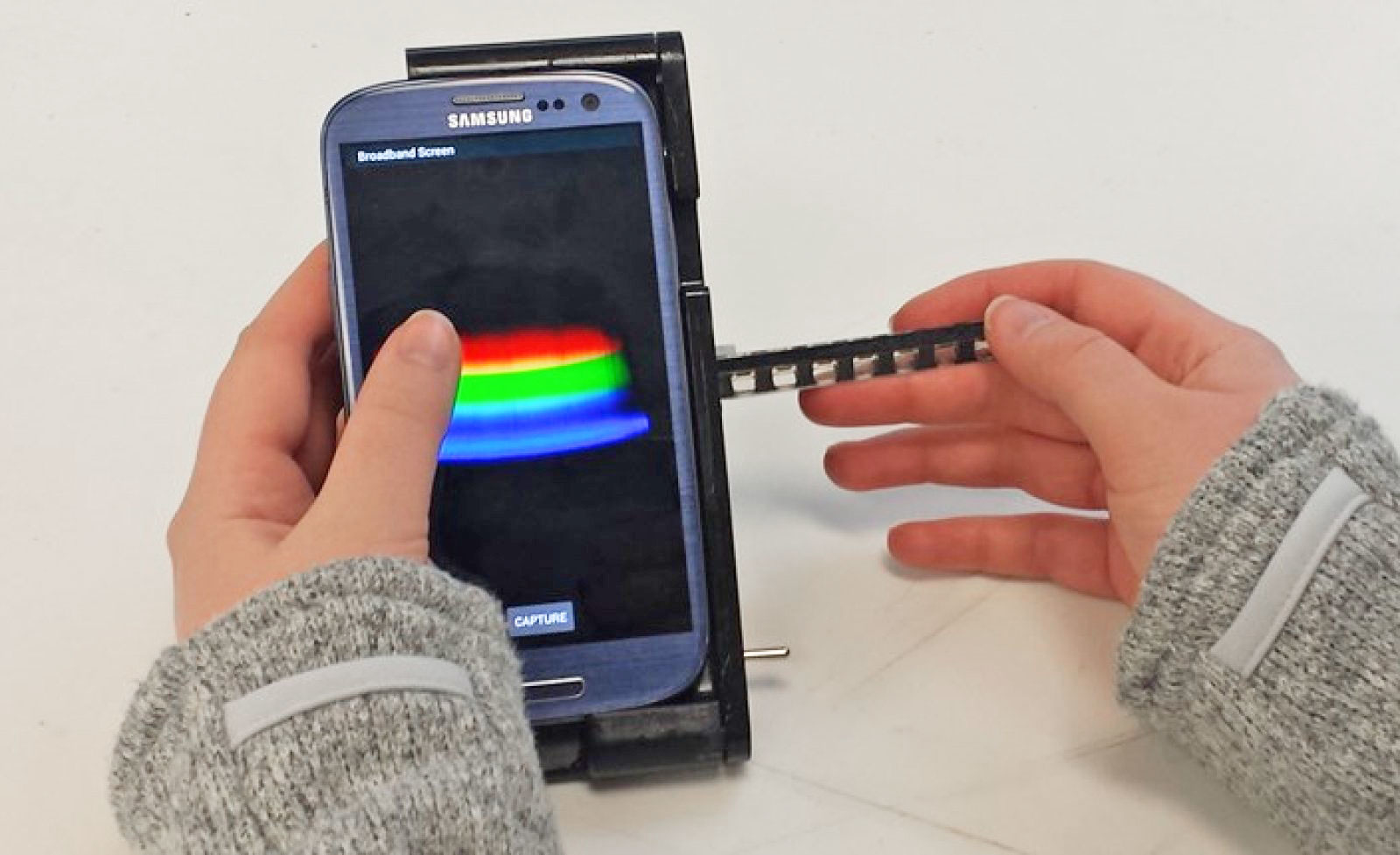 Photo of the Day: Dr. Smartphone - Medical Design and Outsourcing