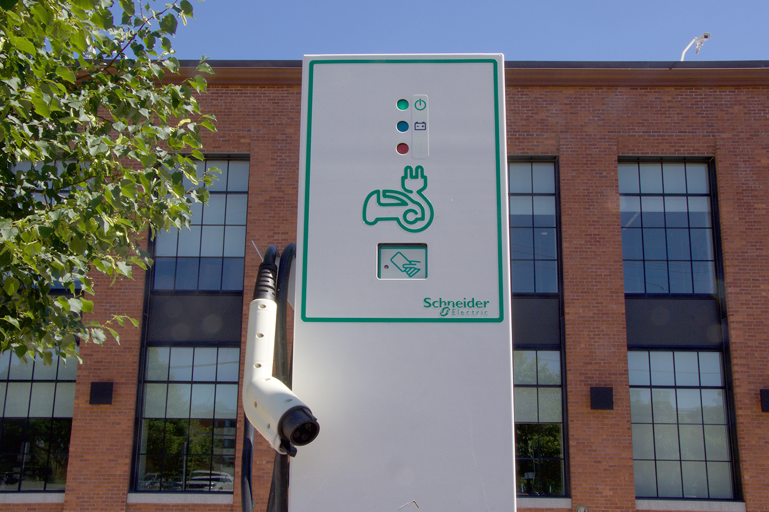 The Humble Busbar Helps Boost EV DC Link Efficiency - Electrical ...